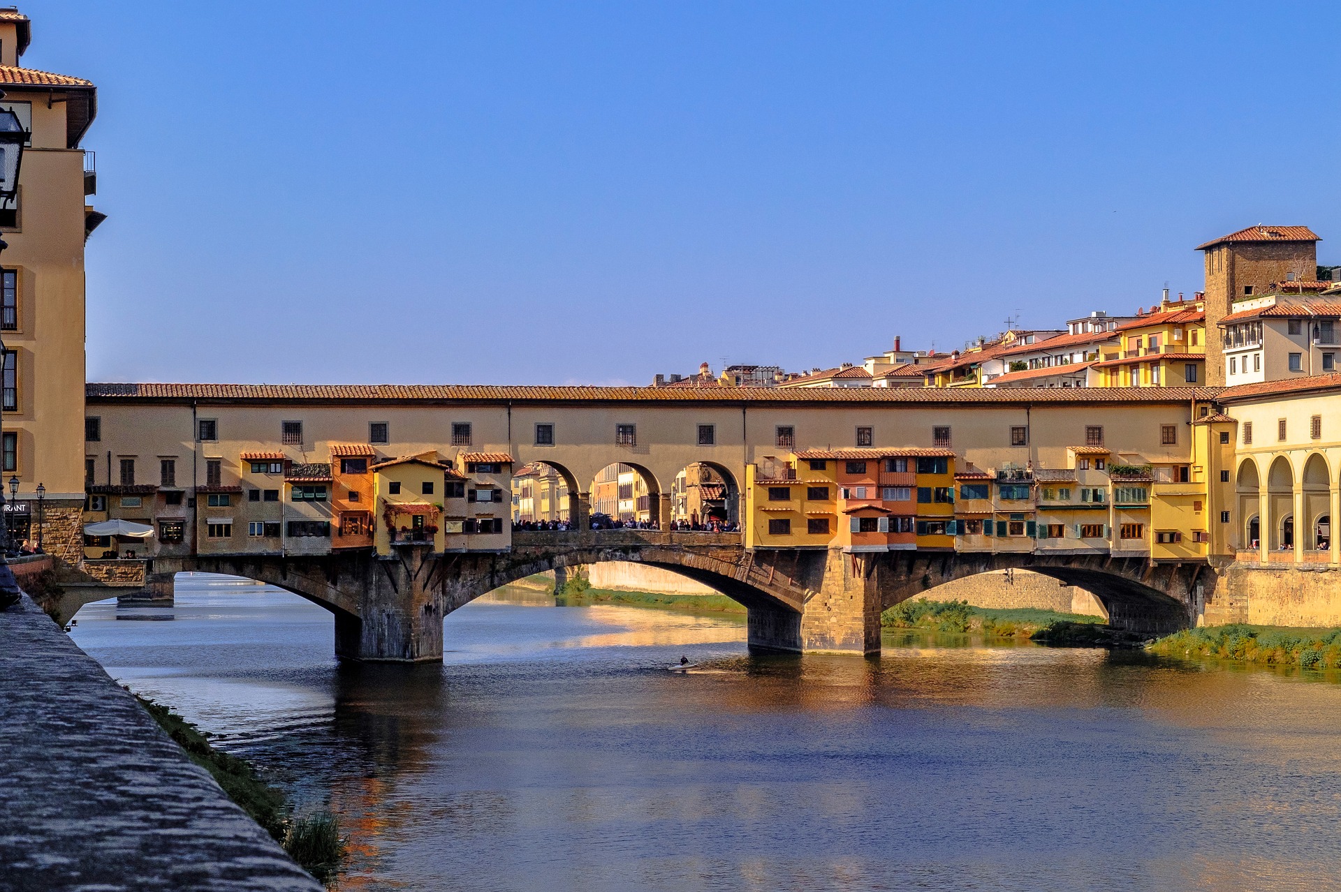 Ponte Vecchio Florence Italy s Fascinating Bridge Over The Arno River Ponte Vecchio Florence Italy s Fascinating Bridge Over The Arno River