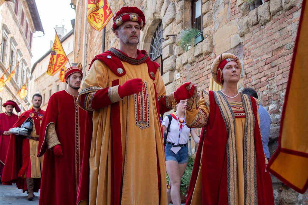 Montepulciano & It’s Famous “Bravìo delle Botti” Barrel Race - T's Italy