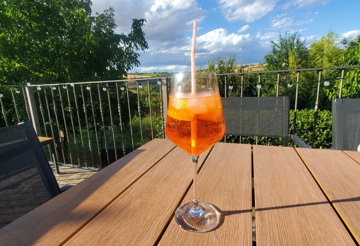 Italian Happy Hour - T's Italy